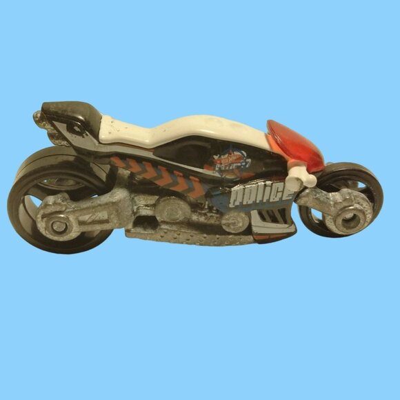 Hot Wheels | Toys | Hot Wheels Canyonn Carver Hwpd Police Motorcycle ...